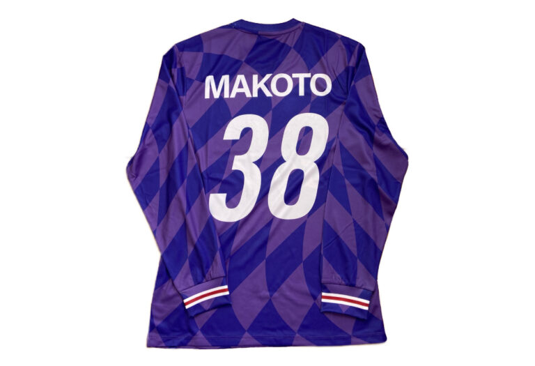 フットサルユニフォームオーダー事例| ﻿紫フットサユニフォームデザイン| TANUKI FACTORY